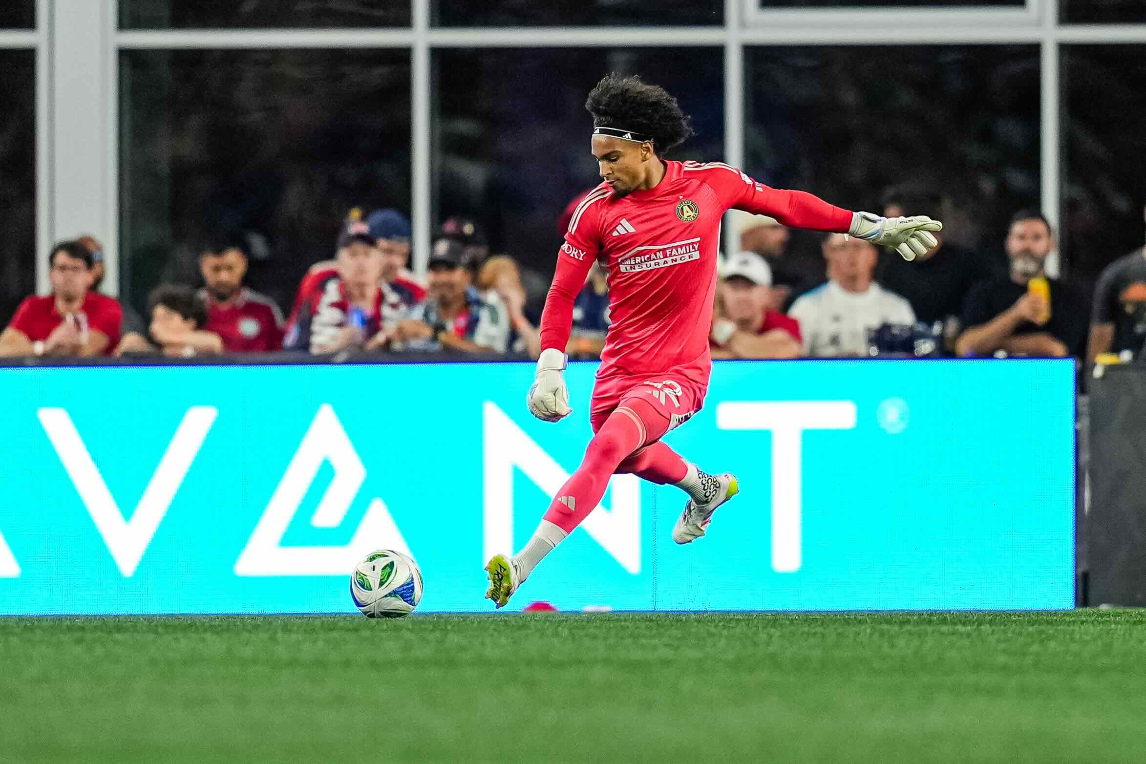The First Reaction: New England Revolution 2-0 Atlanta United - Scarves ...